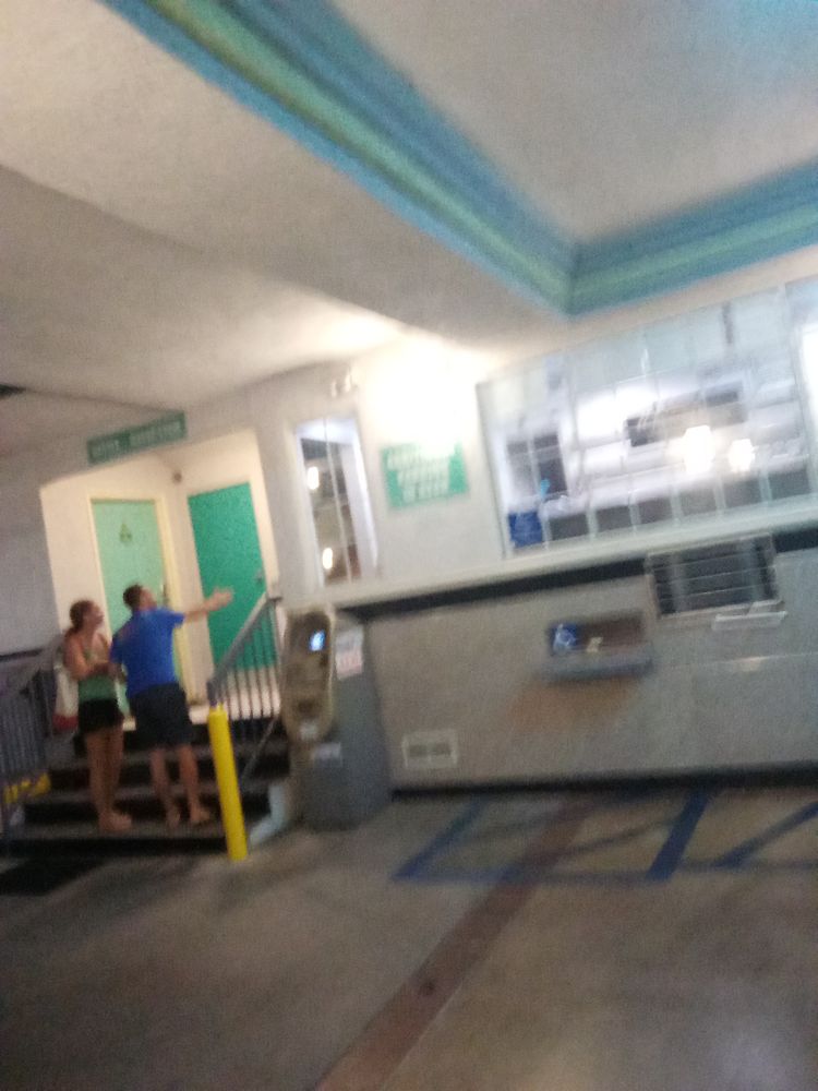 HOLLYWOOD GUEST INN - Updated August 2025 - 16 Photos & 83 Reviews ...