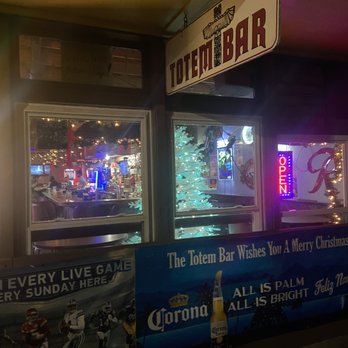 TOTEM BAR - Updated January 2025 - 36 Photos & 26 Reviews - 314 Front ...