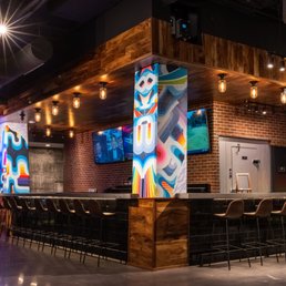 FIVE IRON GOLF - Updated August 2025 - 94 Photos & 52 Reviews - 575 7th ...