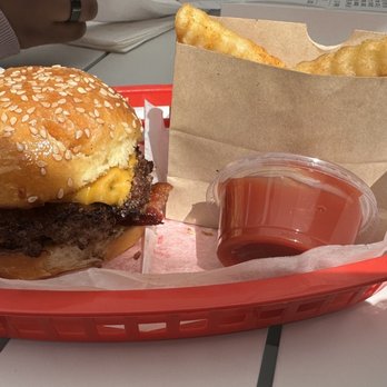 HERO - Updated December 2024 - 61 Photos & 17 Reviews - 210 Trilith ...