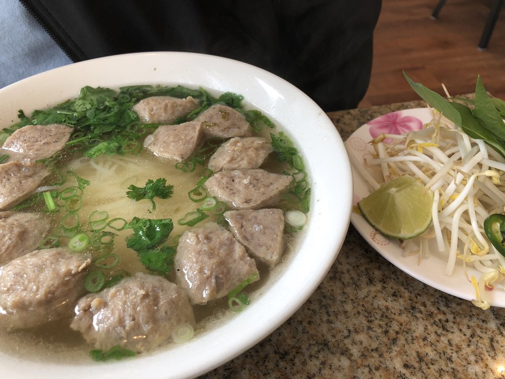 PHO 75 - 268 Photos & 551 Reviews - 771 Hungerford Dr, Rockville, MD ...