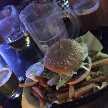 4BS - Updated December 2025 - 30 Photos & 97 Reviews - 4300 Leary Way ...