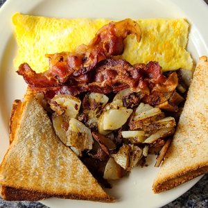 RED PLATE DINER - Updated July 2024 - 49 Photos & 84 Reviews - 440 E ...