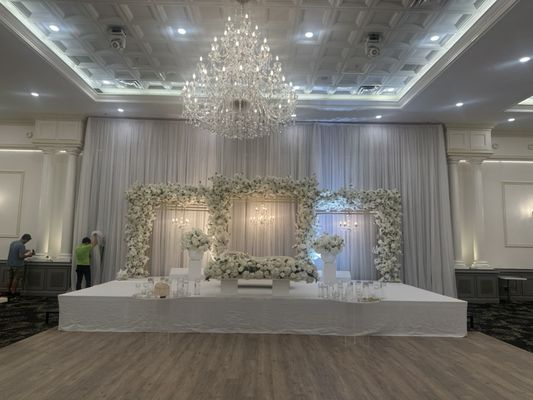 METROPOLITAN CENTRE - Updated September 2025 - 31 Photos - 3840 Finch ...