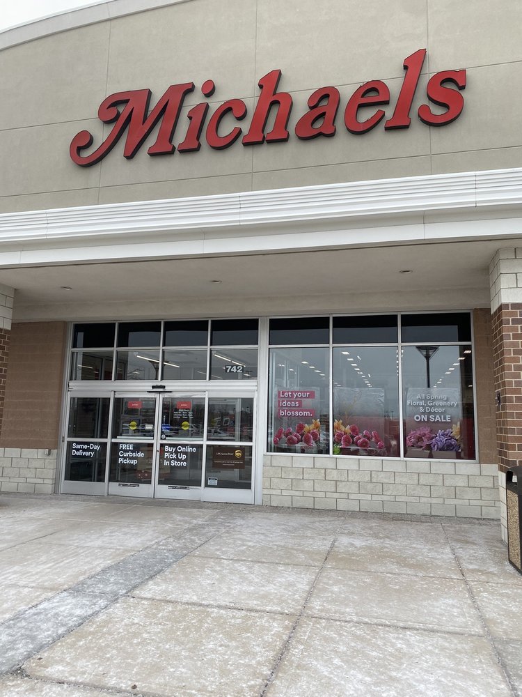 MICHAELS - Updated December 2025 - 12 Photos & 18 Reviews - 742 S ...