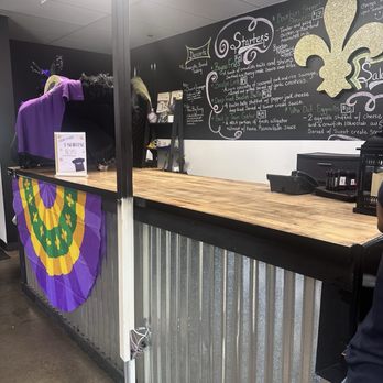 C’EST BON - Updated October 2025 - 14 Photos - 1717 N Peoria Ave, Tulsa, Oklahoma - Cajun/Creole ...