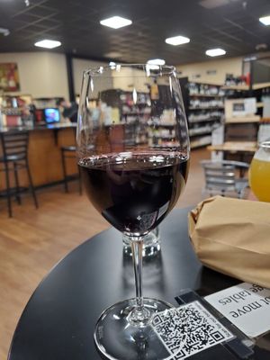 TRIANGLE WINE COMPANY - Updated May 2025 - 31 Photos & 29 Reviews - 575 ...