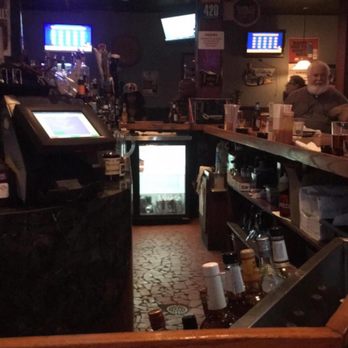 SPORTSLINE BAR AND GRILL - 26 Photos & 33 Reviews - 2100 Riverside Pkwy ...