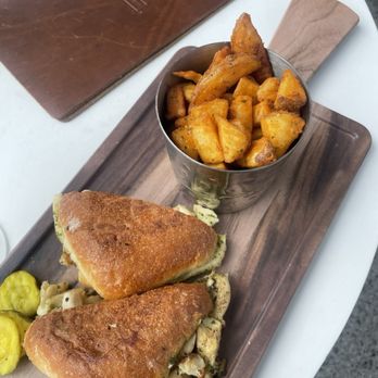 AC SKY BAR - Updated January 2025 - 488 Photos & 259 Reviews - 333 S ...