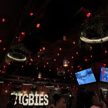 HIGBIE’S - Updated December 2024 - 28 Photos & 22 Reviews - 720 Brazos ...