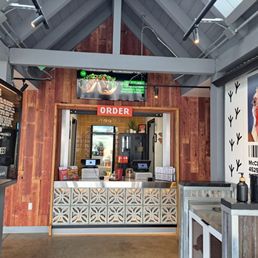 THE CRACK SHACK - PACIFIC BEACH - Updated October 2025 - 163 Photos ...