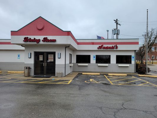 AVANTI’S ITALIAN RESTAURANT - Updated June 2024 - 39 Photos & 151 ...