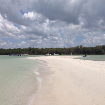 LITTLE HICKORY ISLAND BEACH PARK - Updated December 2025 - 49 Photos ...