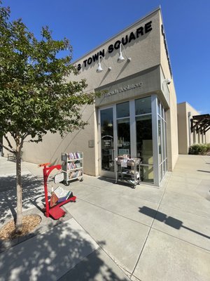 MURRIETA PUBLIC LIBRARY - Updated April 2025 - 104 Photos & 45 Reviews ...