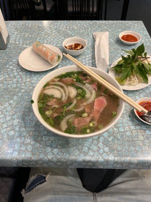 PHO 98 - Updated February 2026 - 198 Photos & 323 Reviews - 4090 ...