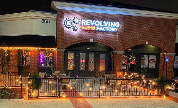 REVOLVING SUSHI FACTORY - 257 Photos & 171 Reviews - 865 N Main St ...