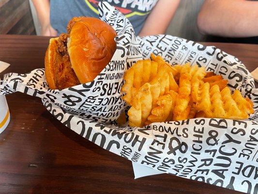 PDQ CHICKEN - Updated October 2025 - 29 Photos & 36 Reviews - 5088 ...