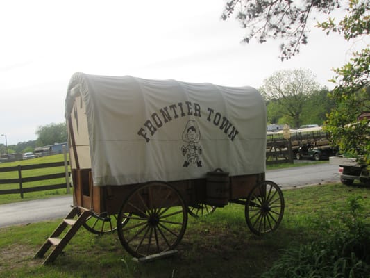 SUN OUTDOORS FRONTIER TOWN - Updated October 2024 - 161 Photos & 112 ...