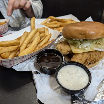 NOBLE CHICKEN - Updated October 2025 - 60 Photos & 45 Reviews - 4450 ...