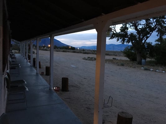 RUSTIC OASIS MOTEL - Updated May 2026 - 56 Photos & 17 Reviews - 2055 S ...