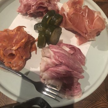 MERCADO - Updated December 2025 - 82 Photos & 21 Reviews - 4 Ash St ...