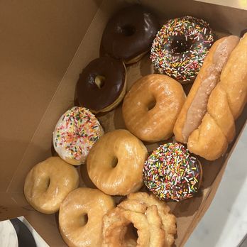 BOSA DONUTS - Updated April 2025 - 245 Photos & 313 Reviews - 7444 E ...