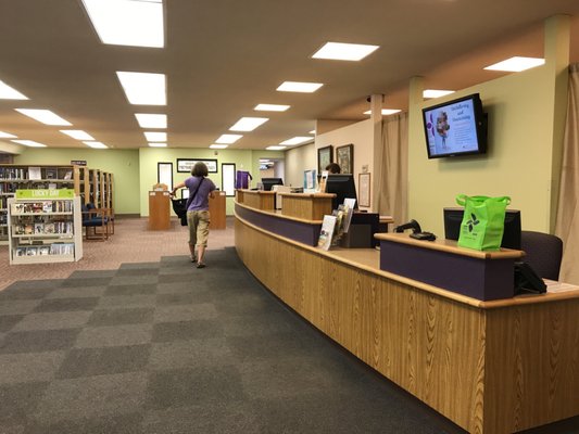 HELEN PLUM LIBRARY - 11 Photos & 32 Reviews - 411 S Main St, Lombard ...