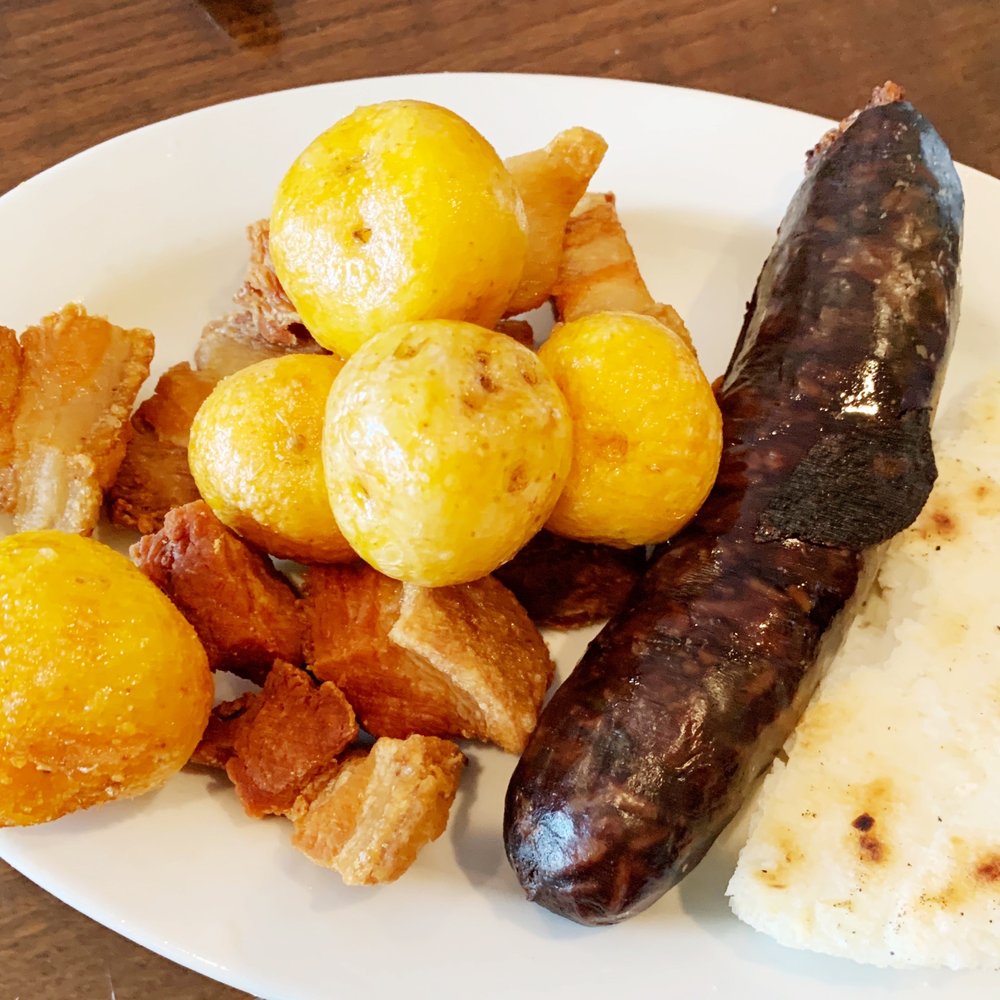 MONSERRATE RESTAURANTE - Updated December 2025 - 148 Photos & 167 ...