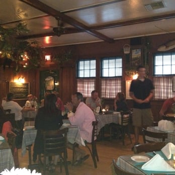 THE SAYVILLE INN - Updated June 2024 - 89 Photos & 102 Reviews - 199 ...