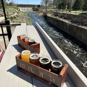 BREWED OMEN - Updated October 2025 - 13 Photos & 14 Reviews - 120 North ...