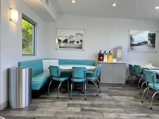 THE BURGER PLACE - Updated January 2026 - 235 Photos & 305 Reviews ...