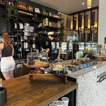 BUZZ & BUSTLE - Updated January 2025 - 190 Photos & 88 Reviews - 5610 ...