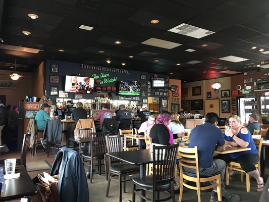 SIDELINES RESTAURANT & SPORTS BAR - 75 Photos & 139 Reviews - American ...
