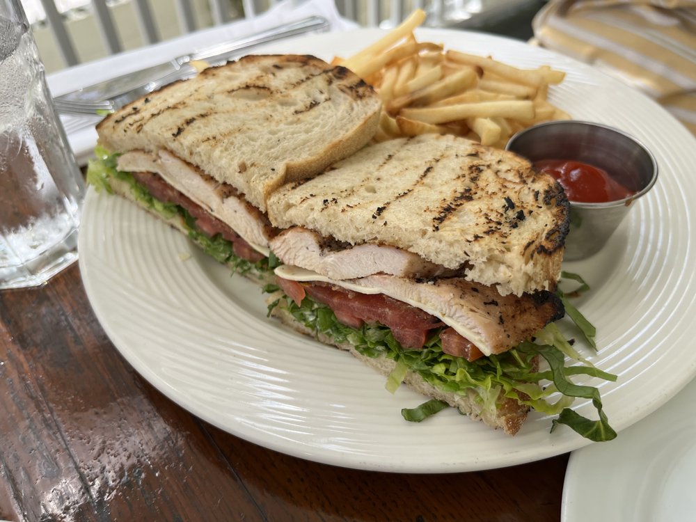 CRU CAFÉ - 958 Photos & 1138 Reviews - 18 Pinckney St, Charleston, SC ...
