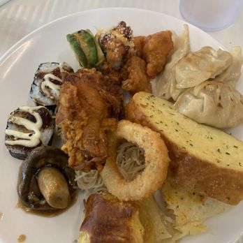 GOLDEN APPLE BUFFET - Updated October 2024 - 94 Photos & 40 Reviews ...