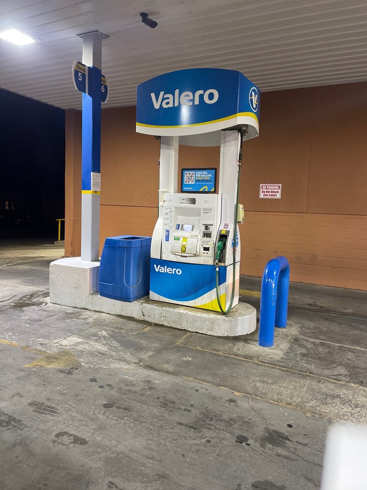 VALERO - Updated December 2024 - 1810 N Swan St, Silver City, New ...