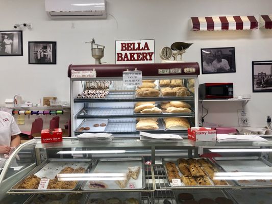 BELLA BAKERY - 31 Photos & 13 Reviews - 904 State Fair Blvd, Syracuse ...