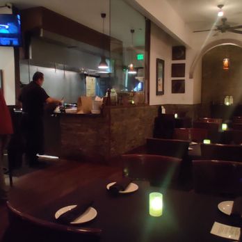 ROCCO’S RESTAURANT - CLOSED - Updated August 2024 - 173 Photos & 364 ...