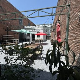 MILLS ALLEY - Updated December 2025 - 738 Photos & 321 Reviews - 33 S ...