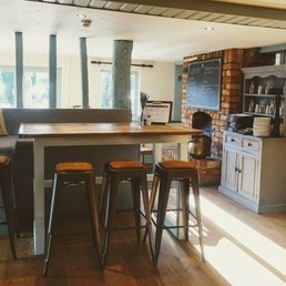 THE WHITE HART - Updated October 2025 - 15 Photos - Ampthill Road ...