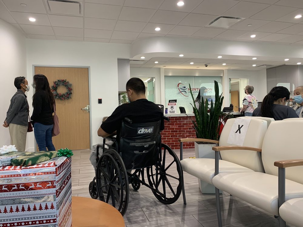 TANG GEORGE, MD - Updated January 2026 - 19 Reviews - 10 Congress St ...