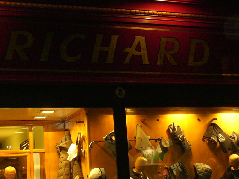 RICHARD - Updated May 2024 - Via Toledo 4/6, Napoli, Italy - Men's ...