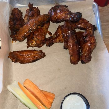 BOATYARD 401 - Updated December 2025 - 52 Photos & 83 Reviews - 401 ...