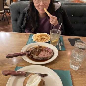 CHANCES R RESTAURANT & LOUNGE - Updated December 2025 - 100 Photos ...