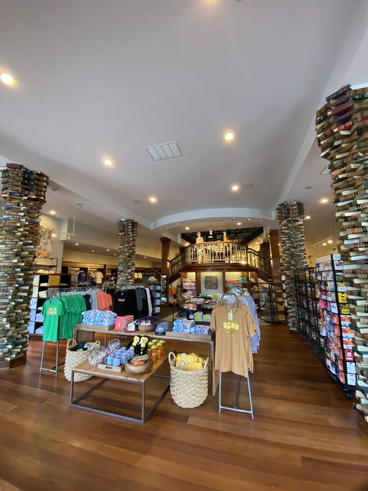 EX LIBRIS BOOKSTORE - Updated December 2025 - 29 Photos & 20 Reviews ...