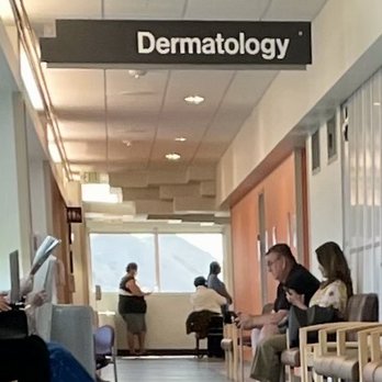 KAISER PERMANENTE FONTANA MEDICAL CENTER - Updated July 2025 - 290 ...