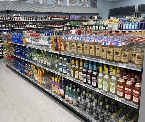 BOOTLEGGER LIQUORS - Updated September 2025 - 10 Photos - 804 Cleveland ...