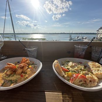 THE QUAY SEAFOOD GRILL - Updated October 2025 - 17 Photos & 25 Reviews ...