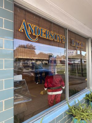 ANDERSON’S BAKERY - Updated August 2025 - 61 Photos & 30 Reviews - 2033 ...
