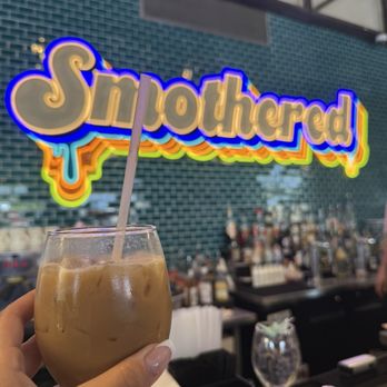 SMOTHERED - Updated December 2025 - 105 Photos & 61 Reviews - 1828 ...